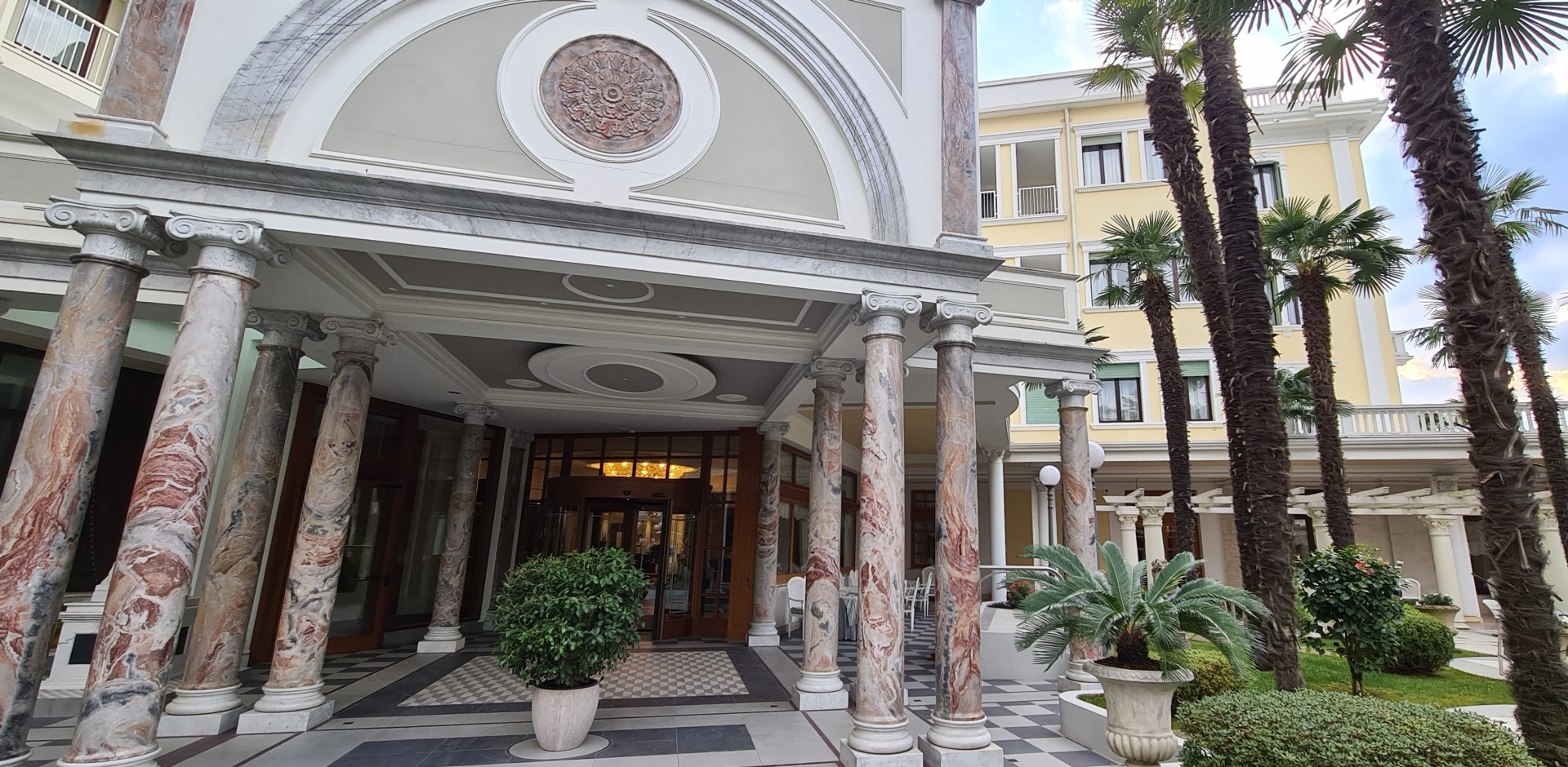 Das „Grand Hotel Terme Trieste & Victoria” - MaDeRe